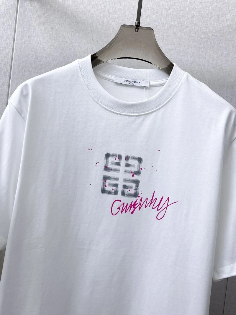 Indistinguishable Givenchy T-Shirts