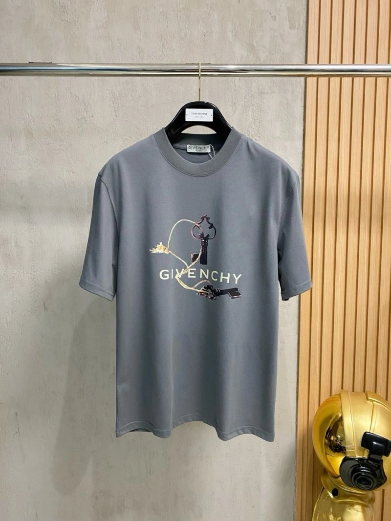 Discounted Givenchy T-Shirts
