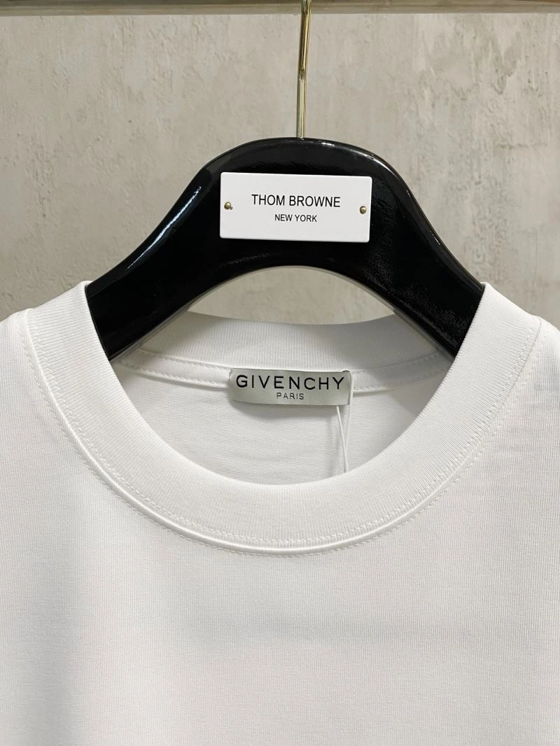 Discounted Givenchy T-Shirts