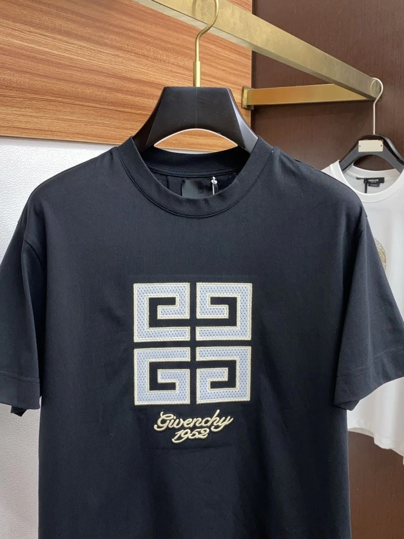Discounted Givenchy T-Shirts