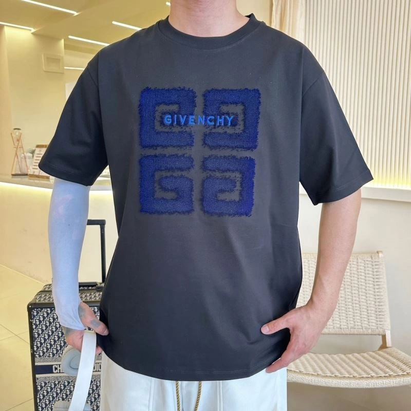 Factory-made Givenchy T-Shirts