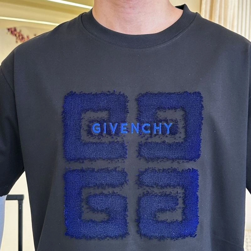 Factory-made Givenchy T-Shirts