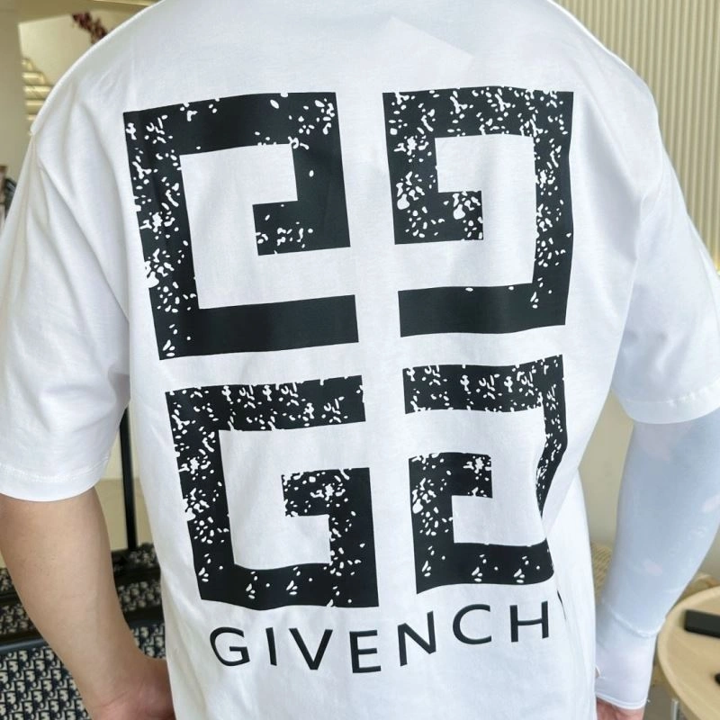 Reasonably priced Givenchy T-Shirts