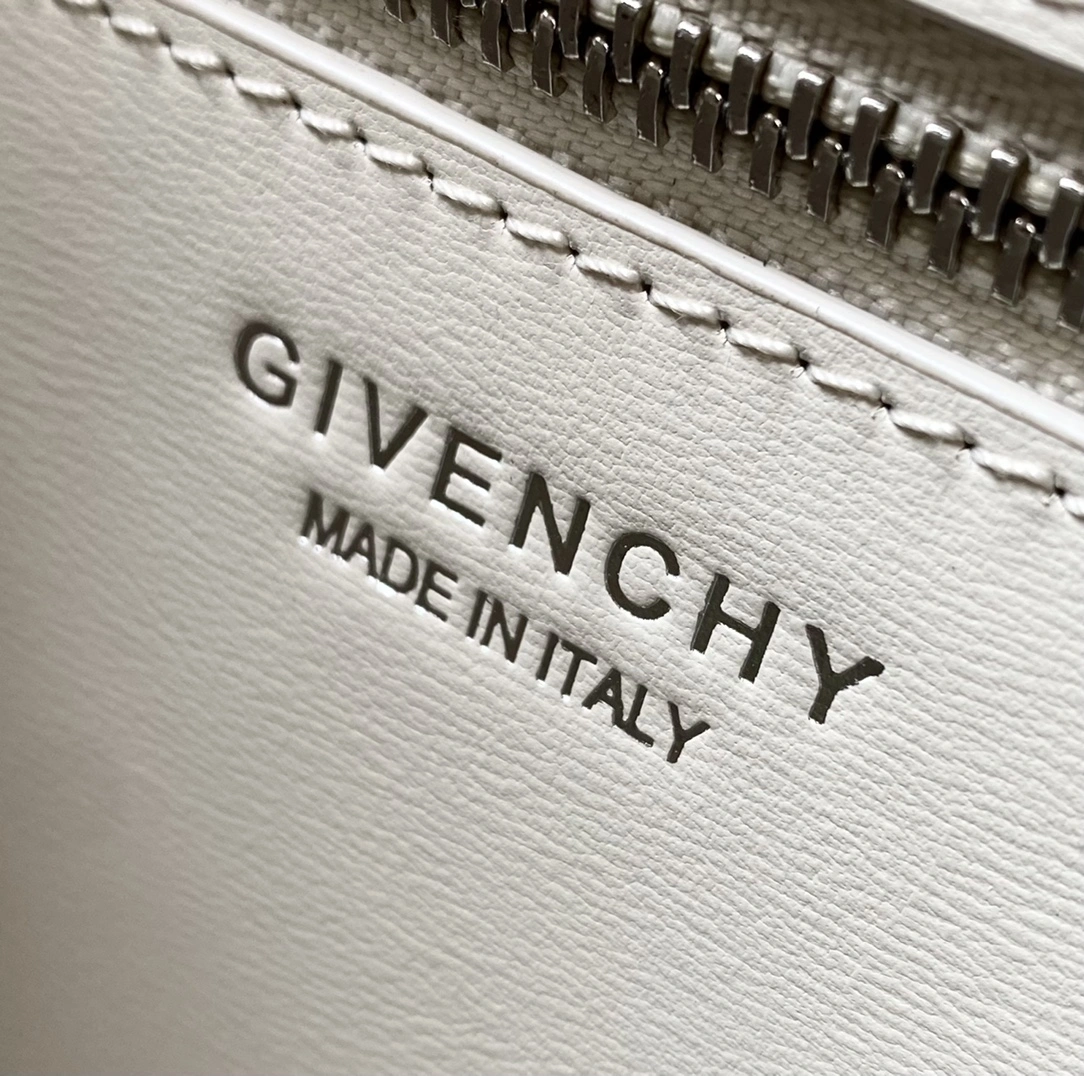 Top match Givenchy Top Handle Bags