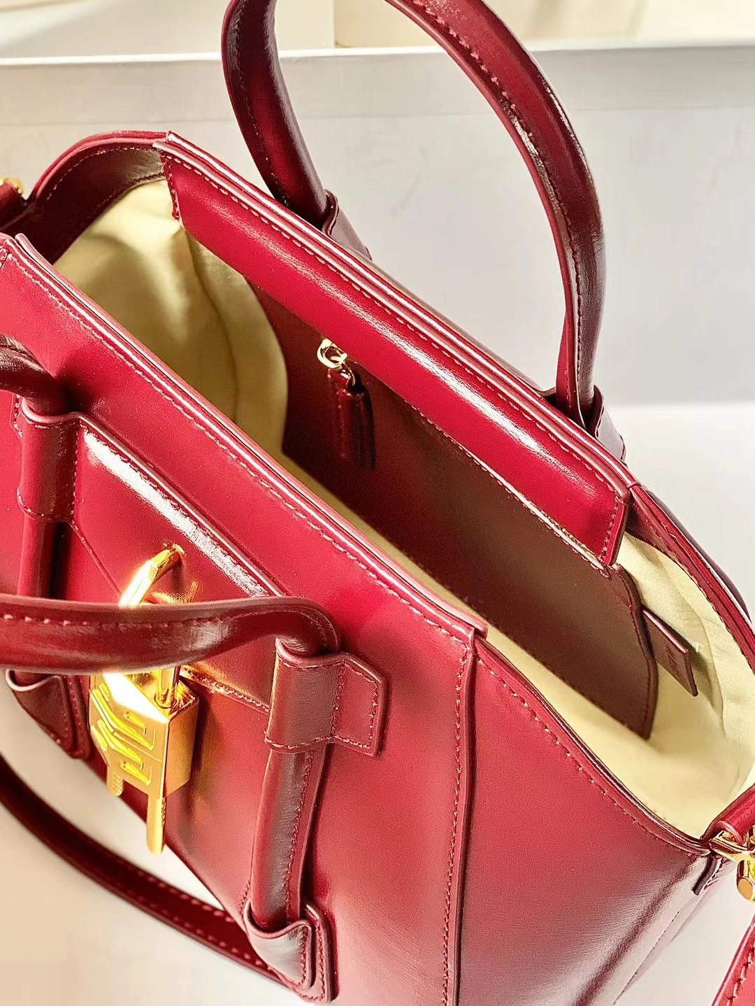 Precise copy Givenchy Top Handle Bags