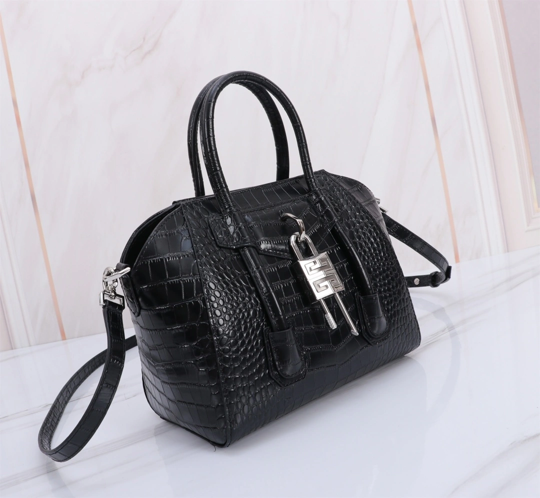 Top mirror Givenchy Top Handle Bags