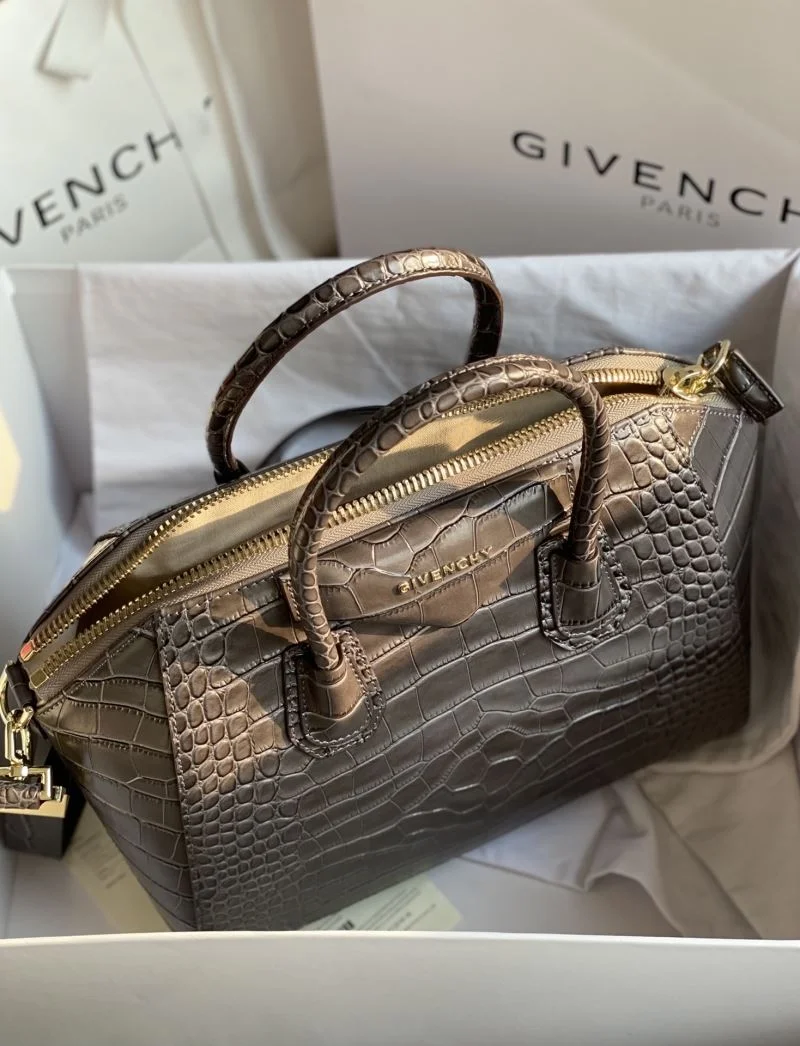 Top mirror Givenchy Top Handle Bags