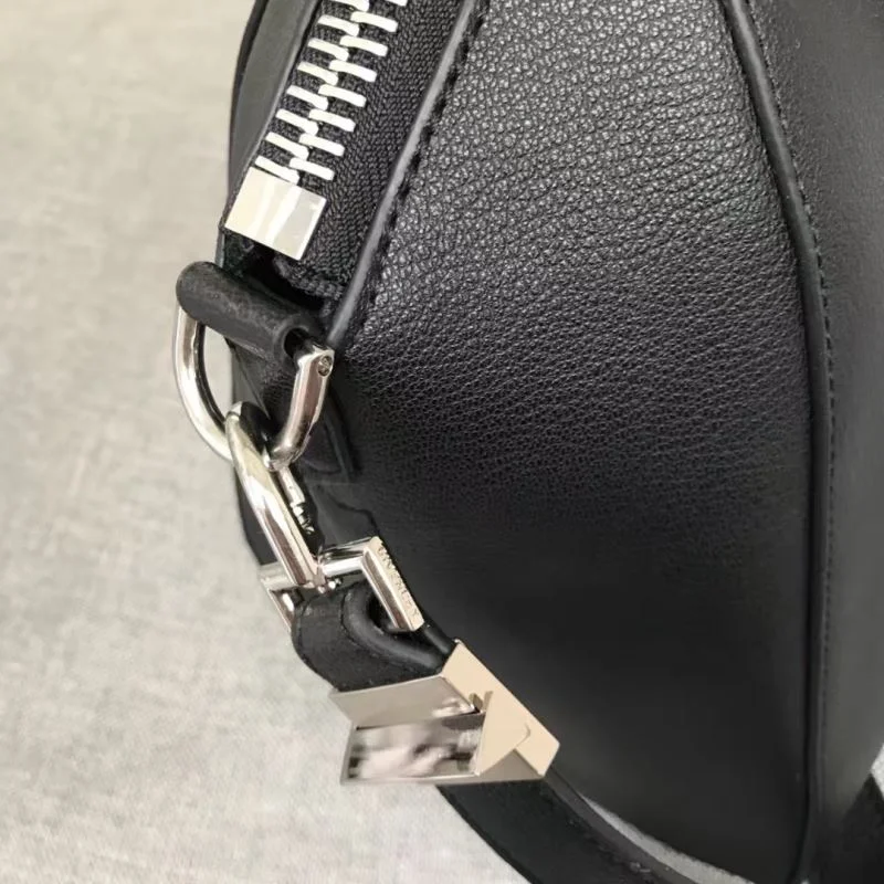 Bargain Givenchy Top Handle Bags