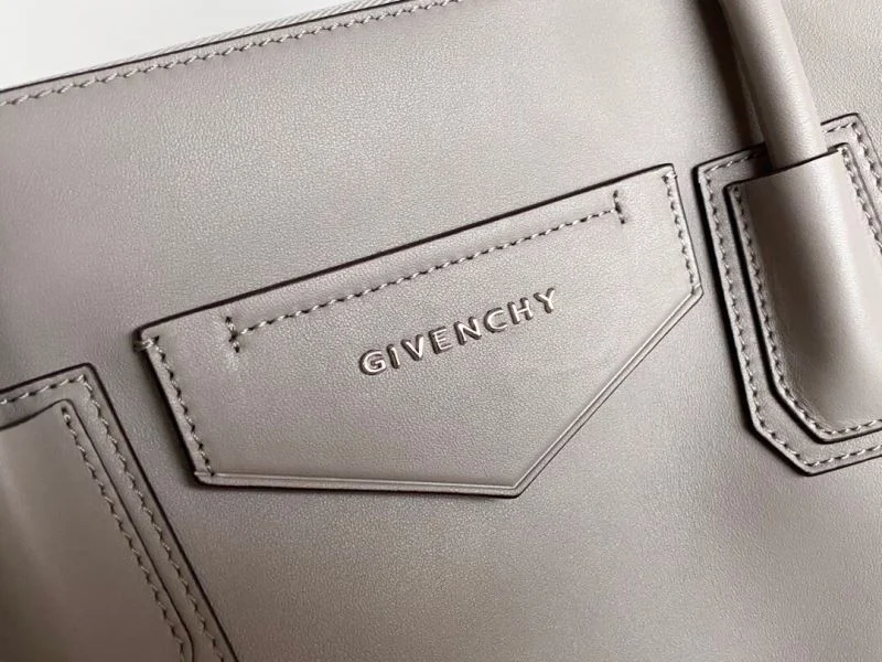 High accuracy Givenchy Top Handle Bags