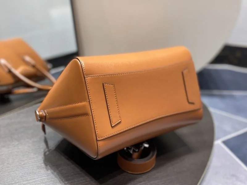 1:1 copy Givenchy Top Handle Bags