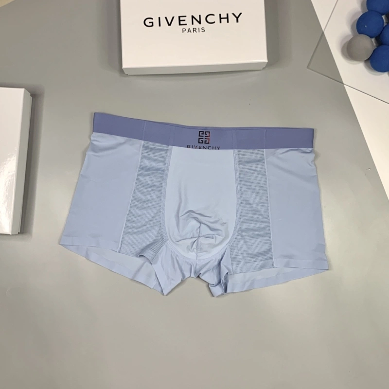 Accurate model Givenchy Underwear