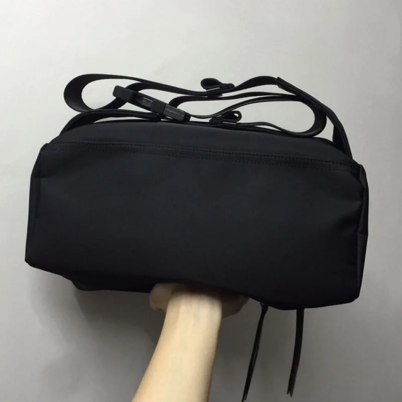 Top match Givenchy Waist Chest Packs