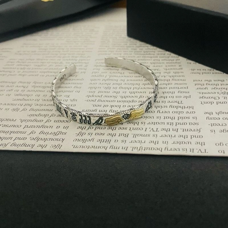Official Goros Bracelets