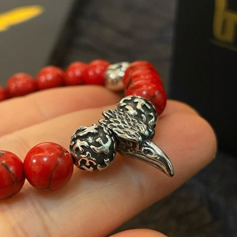 Indistinguishable Goros Bracelets