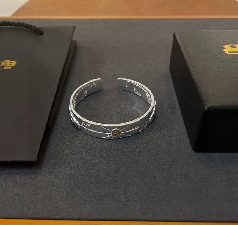 High accuracy Goros Bracelets