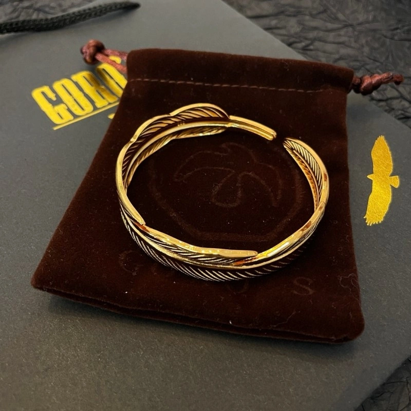Accurate model Goros Bracelets
