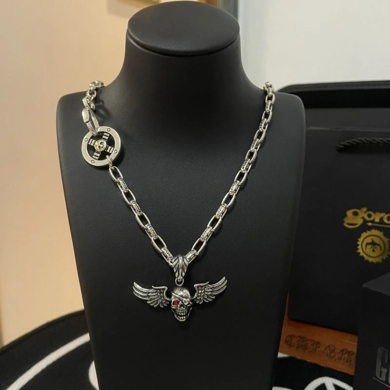 Cut-rate Goros Necklaces