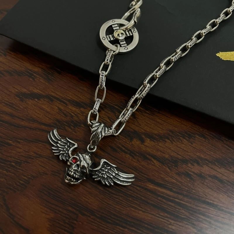 Cut-rate Goros Necklaces