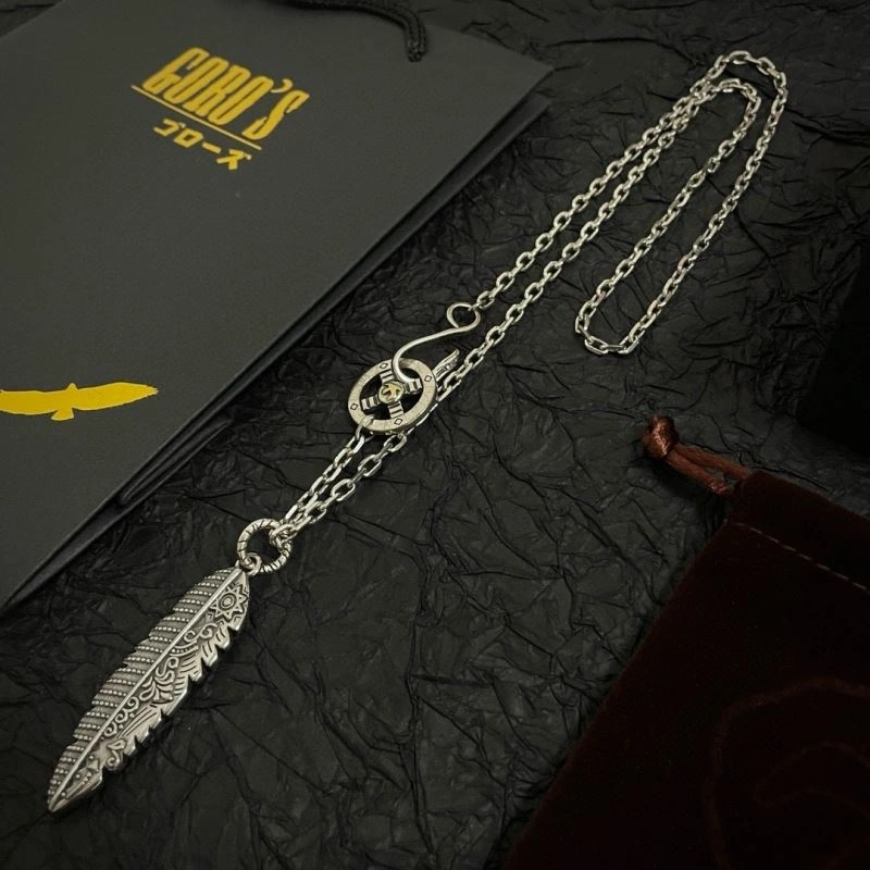Low-cost Goros Necklaces