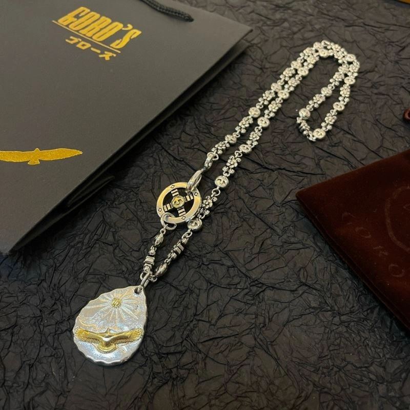 Low-cost Goros Necklaces