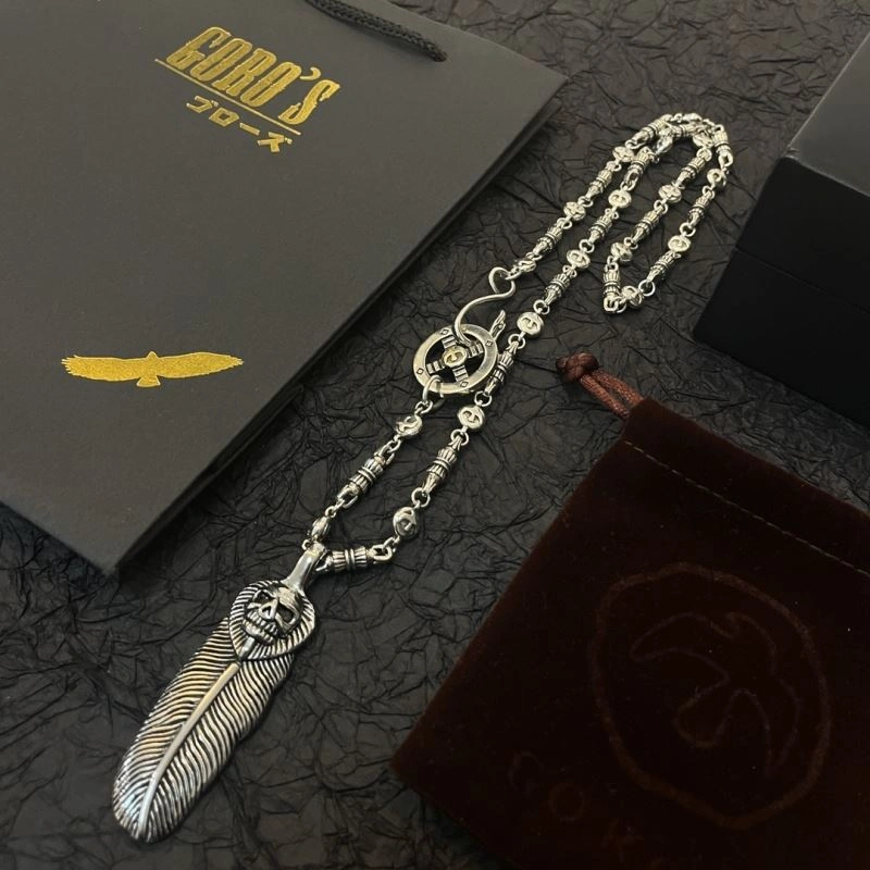 Low-cost Goros Necklaces