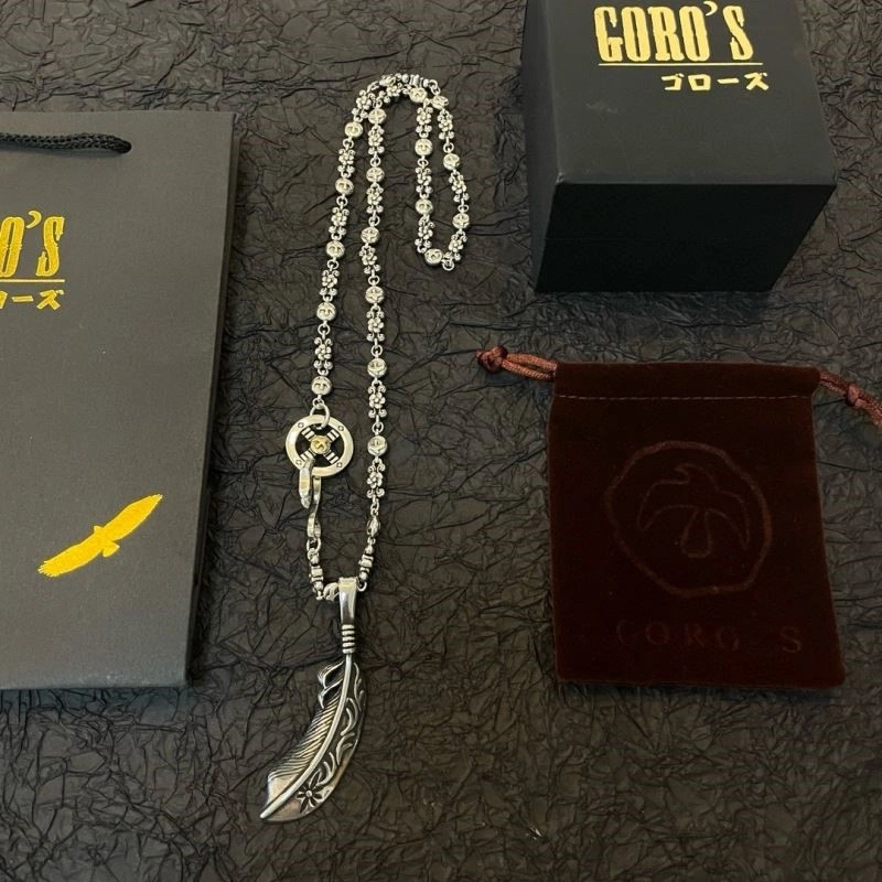 Low-cost Goros Necklaces