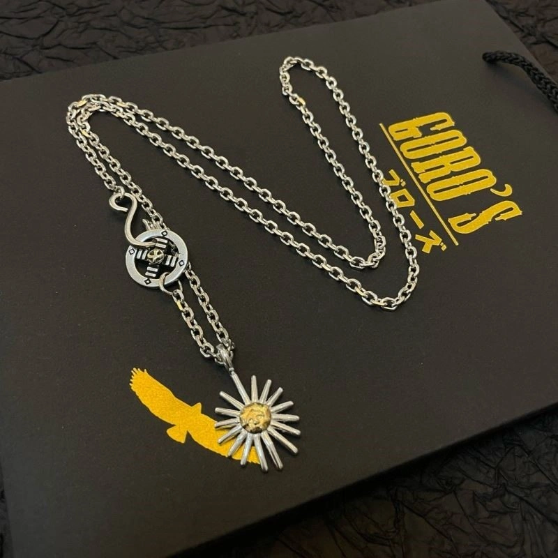 Low-cost Goros Necklaces