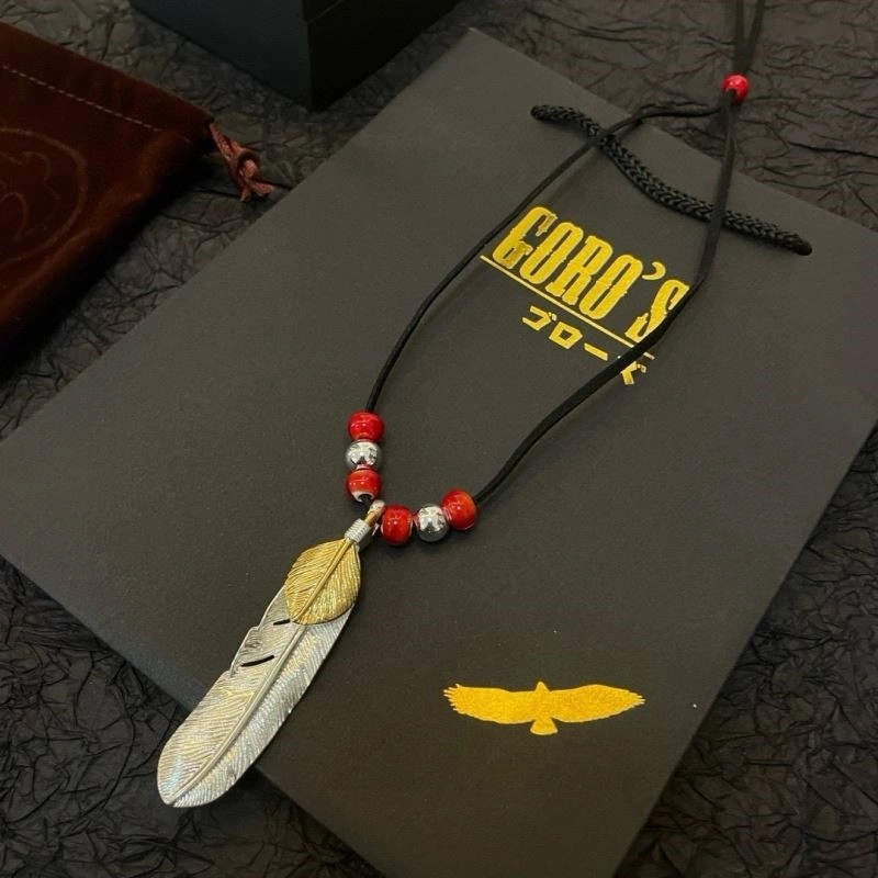 Low-cost Goros Necklaces