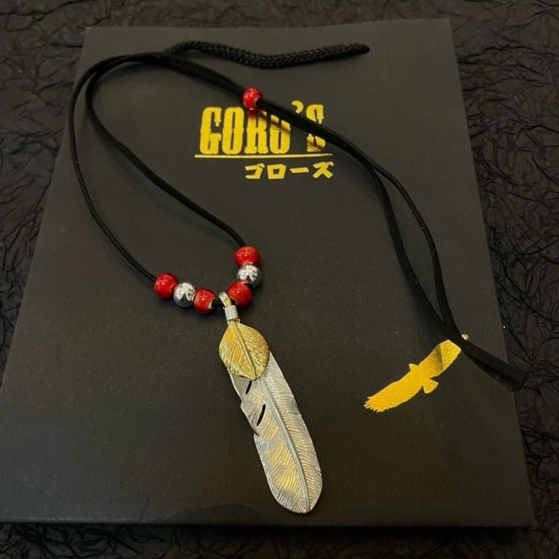 Low-cost Goros Necklaces