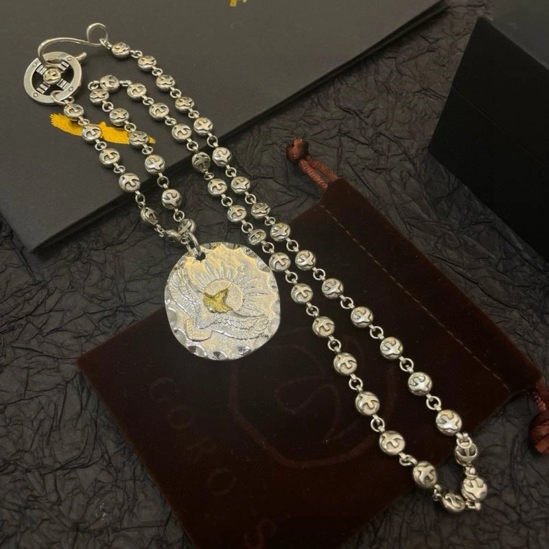Cut-rate Goros Necklaces
