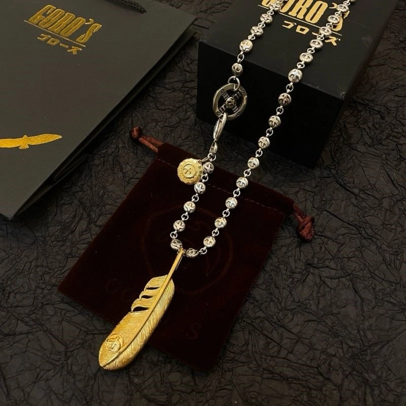 Low-cost Goros Necklaces