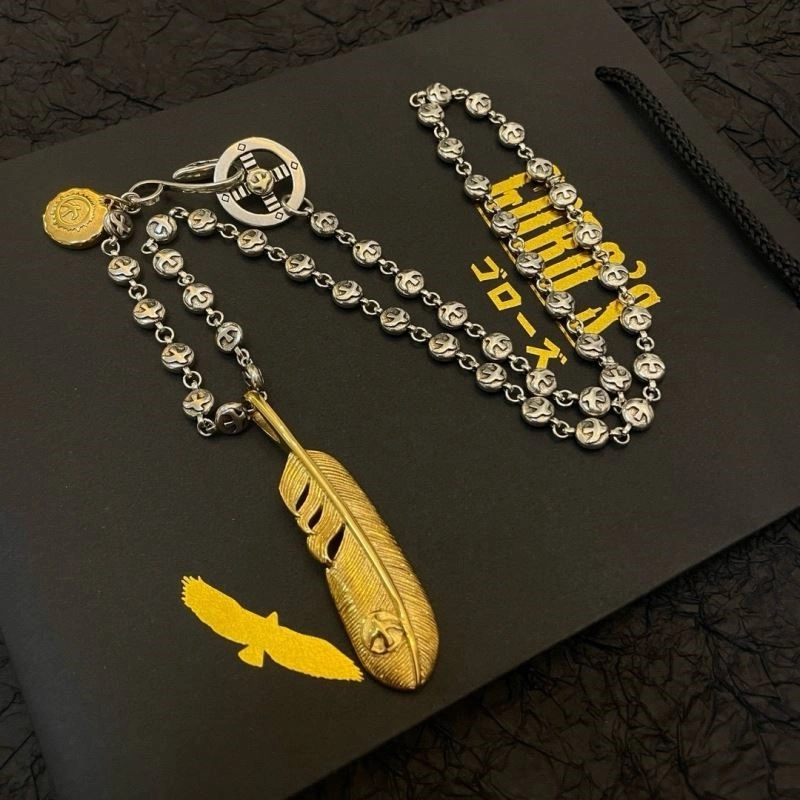 Low-cost Goros Necklaces