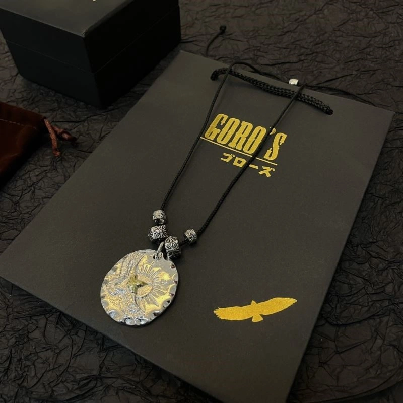 Accurate model Goros Necklaces