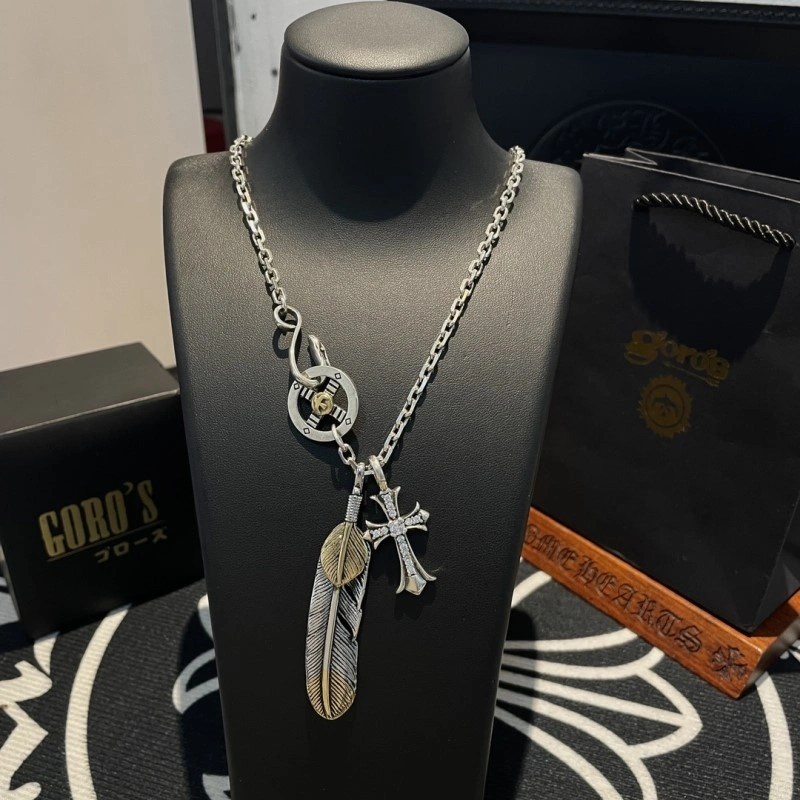Cut-rate Goros Necklaces