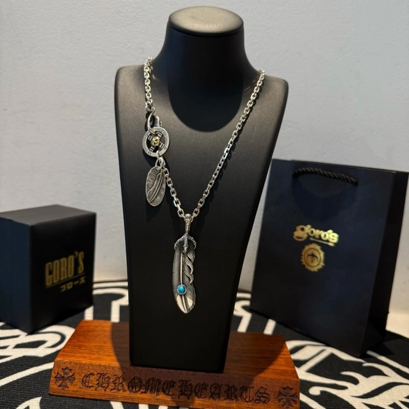 Top mirror Goros Necklaces