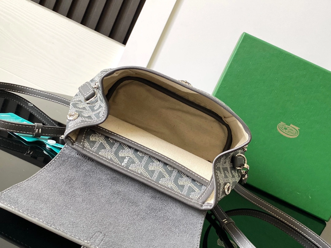 Reasonably priced Goyard Backpacks