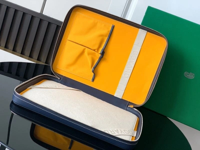 Top mirror Goyard Briefcases