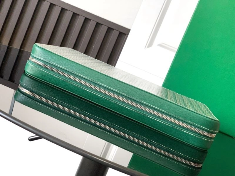 Discounted Goyard Briefcases