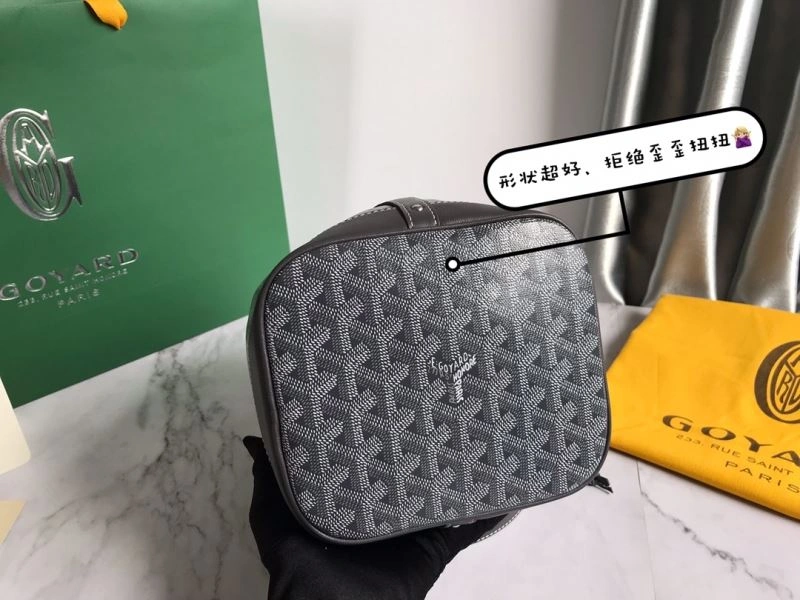 Top mirror Goyard Bucket Bags