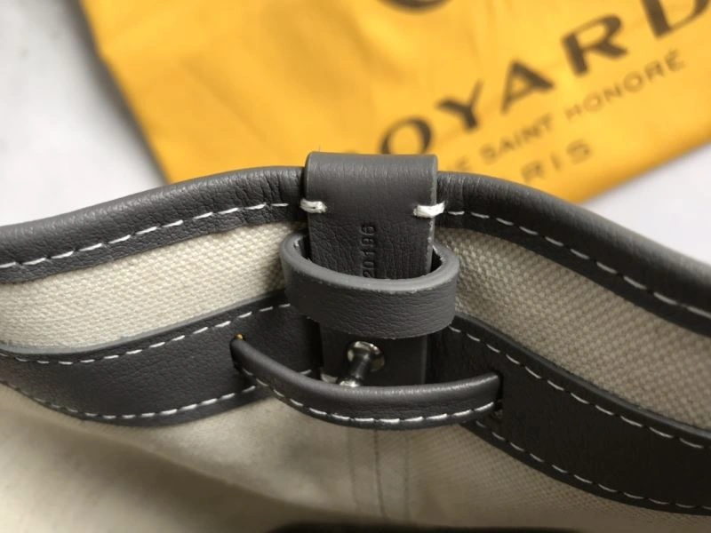 Top mirror Goyard Bucket Bags