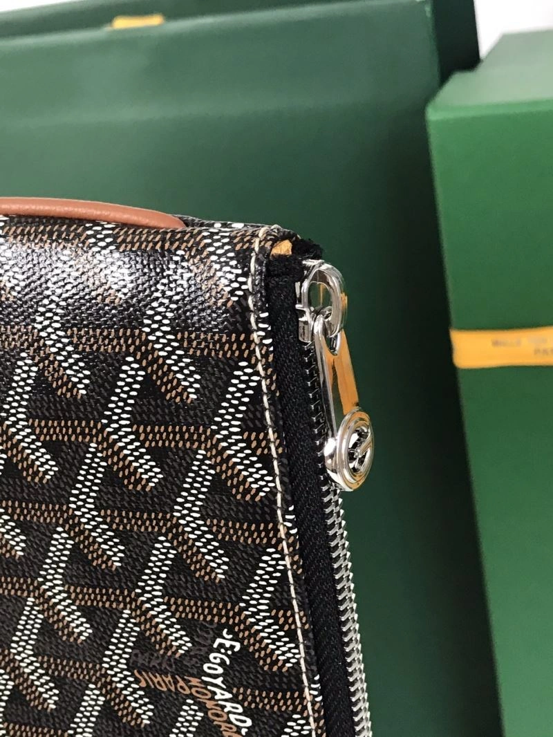 Real Goyard Clutch Bags