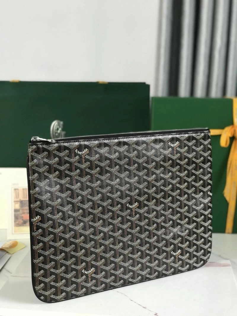 Budget-friendly Goyard Clutch Bags
