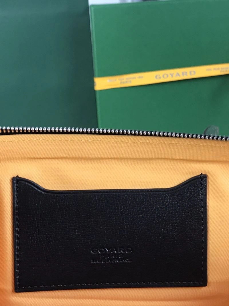 Budget-friendly Goyard Clutch Bags