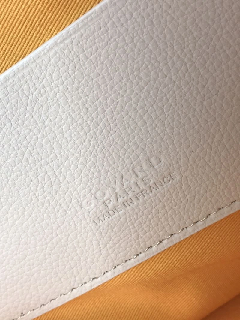 Legit Goyard Clutch Bags