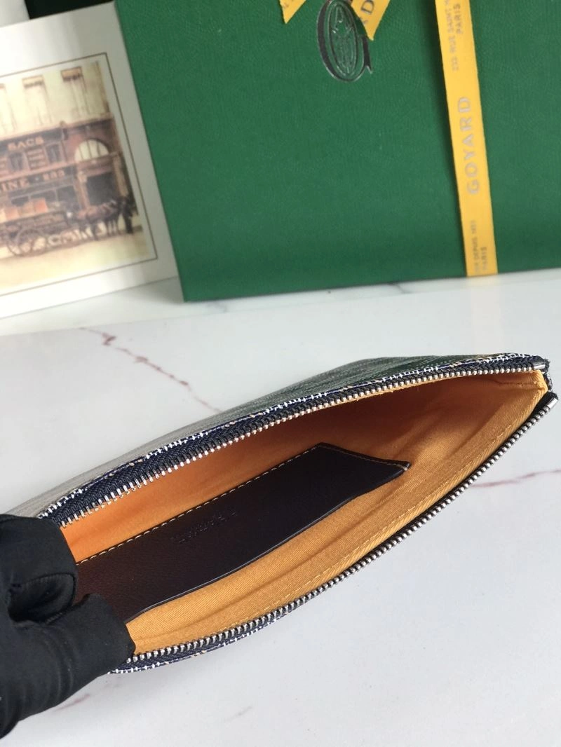 Reasonably priced Goyard Clutch Bags