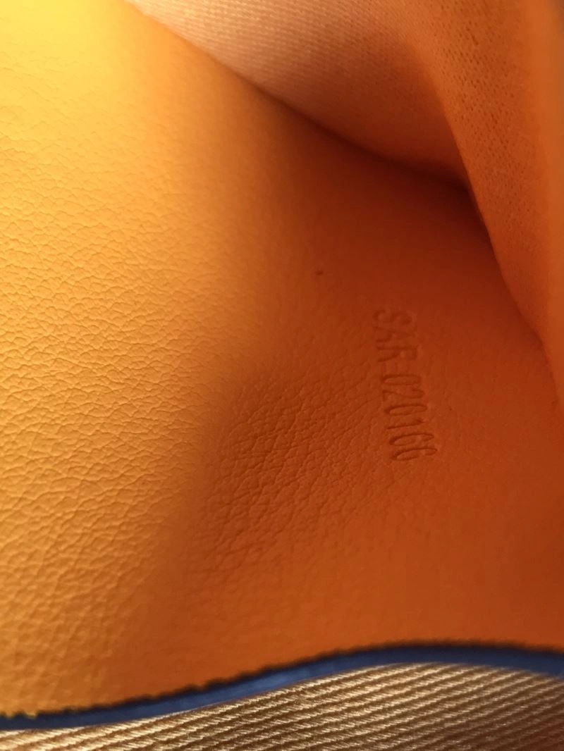 Reasonably priced Goyard Clutch Bags