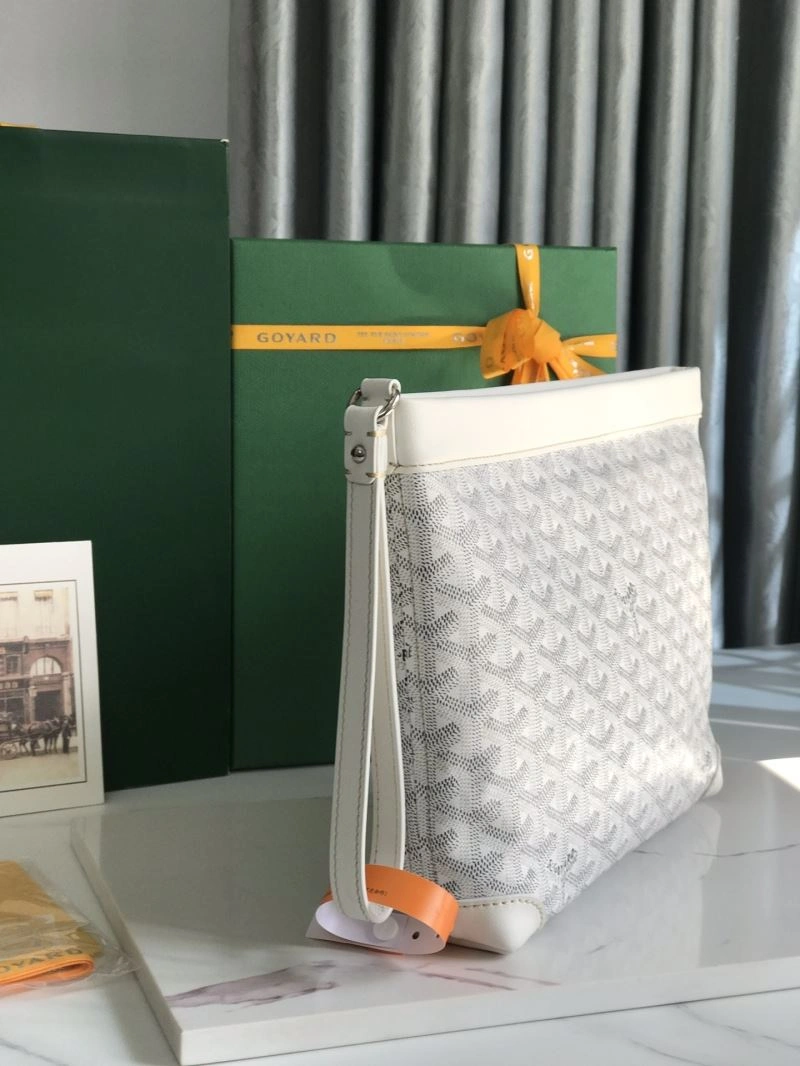 Indistinguishable Goyard Clutch Bags