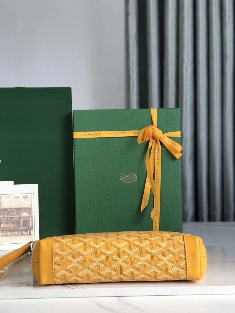 Accurate model Goyard Clutch Bags