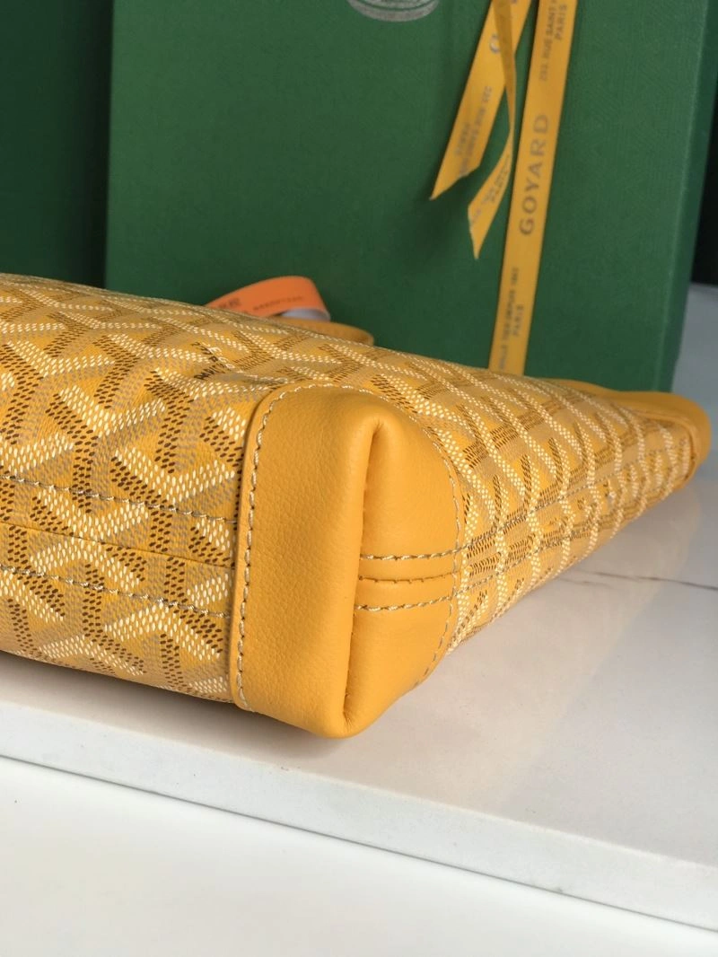 Accurate model Goyard Clutch Bags