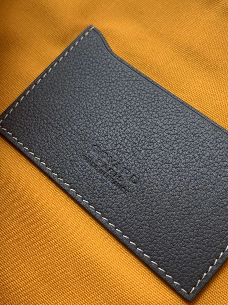 Value-priced Goyard Clutch Bags